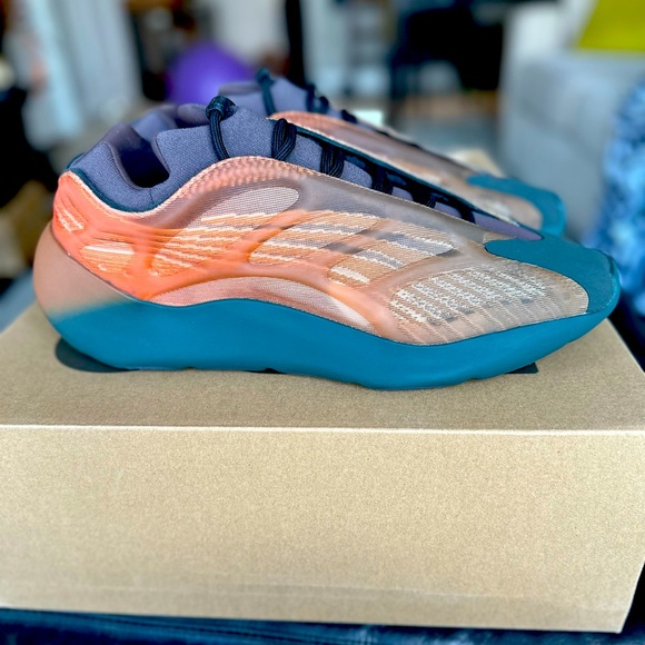 Yeezy | Shoes | Yeezy 70 V3 Copper Fade Brand New With Box And Tags ...